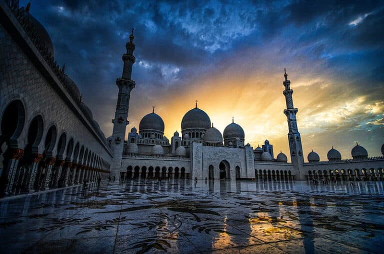 Where Can A Muslim Pray - Religious Question